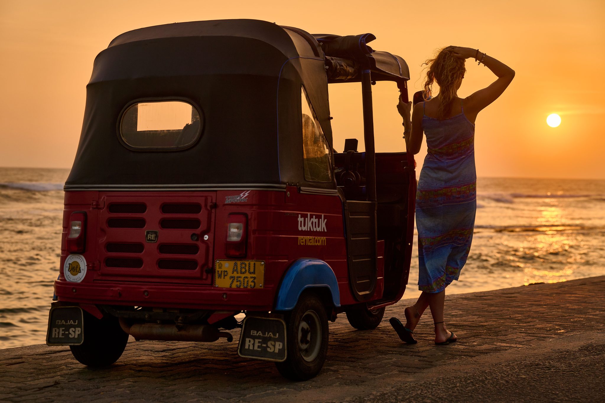Renting a Tuktuk in Sri Lanka: The Ultimate Guide - tuktukrental.com - Tuktuk Rental